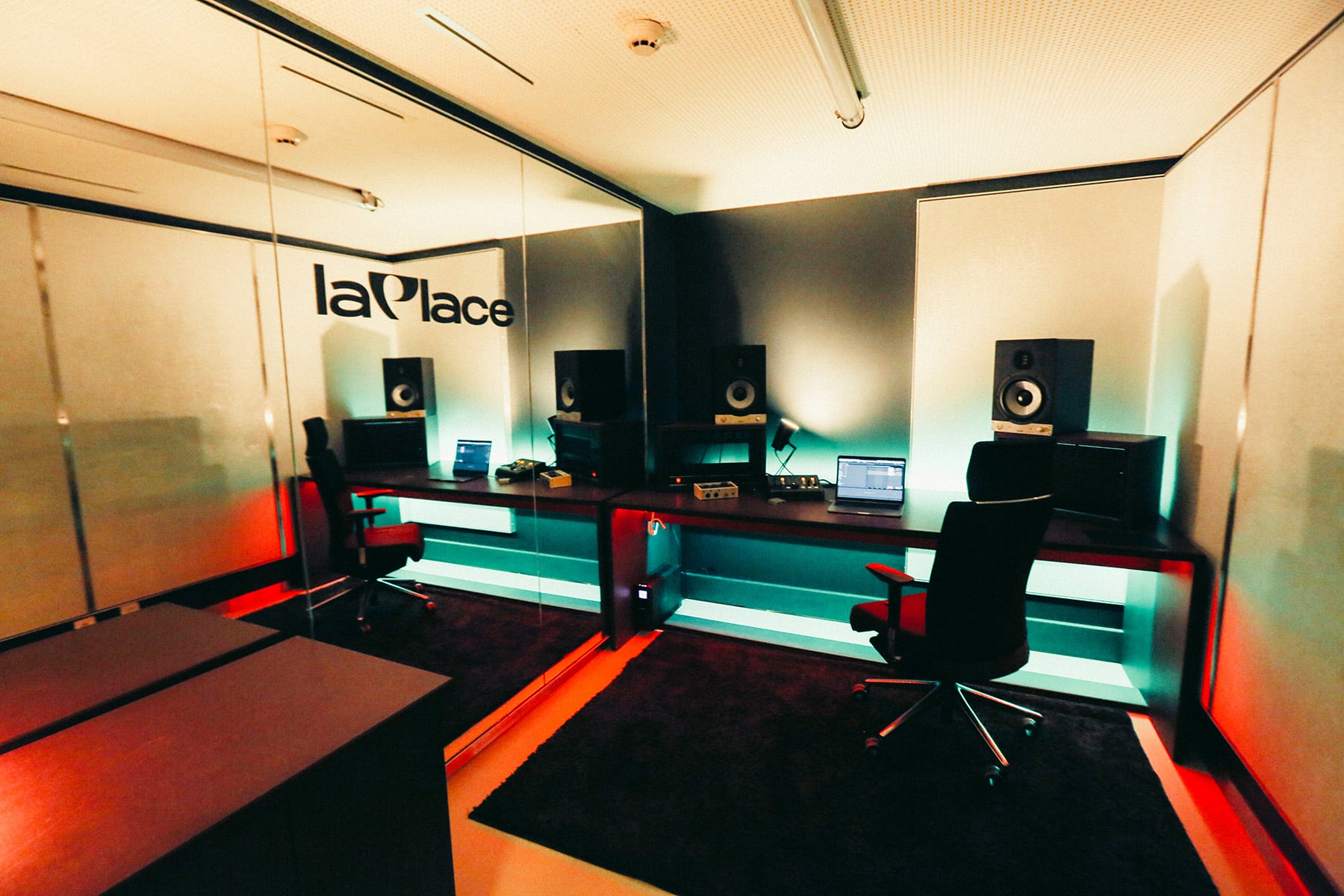 Nos espaces — La Place Paris